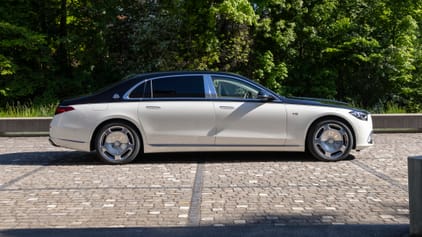Mercedes-Maybach S680 4MATIC review: £201k, 604bhp V12 limo tested ...