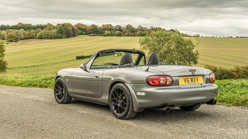 Restomod of the Week: the V6-powered, 270bhp Rocketeer MXV6 | Top Gear