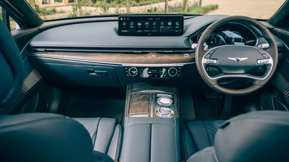 Genesis G80 Driving, Engines & Performance | Top Gear