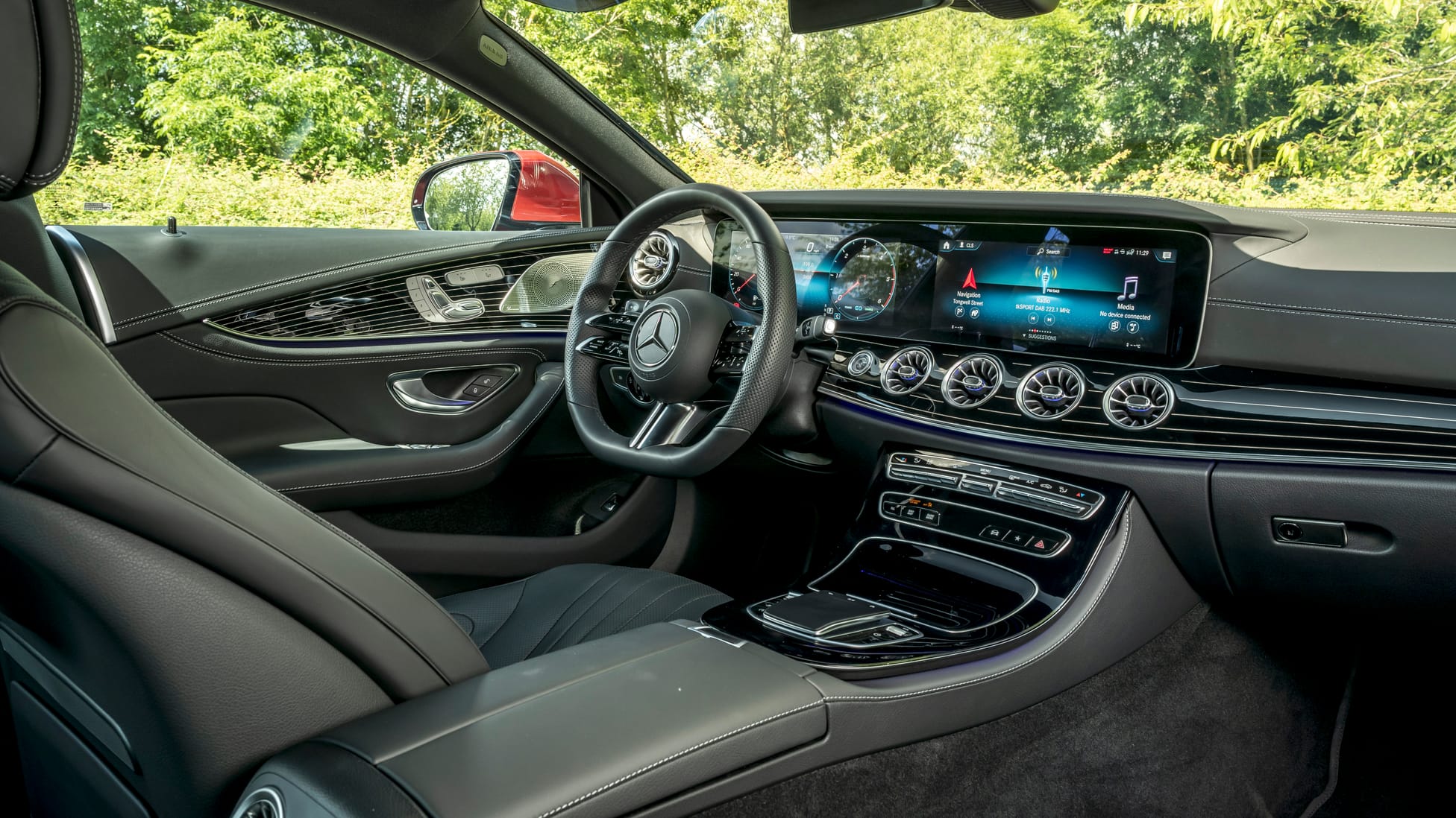 Mercedes-Benz CLS Driving, Engines & Performance | Top Gear