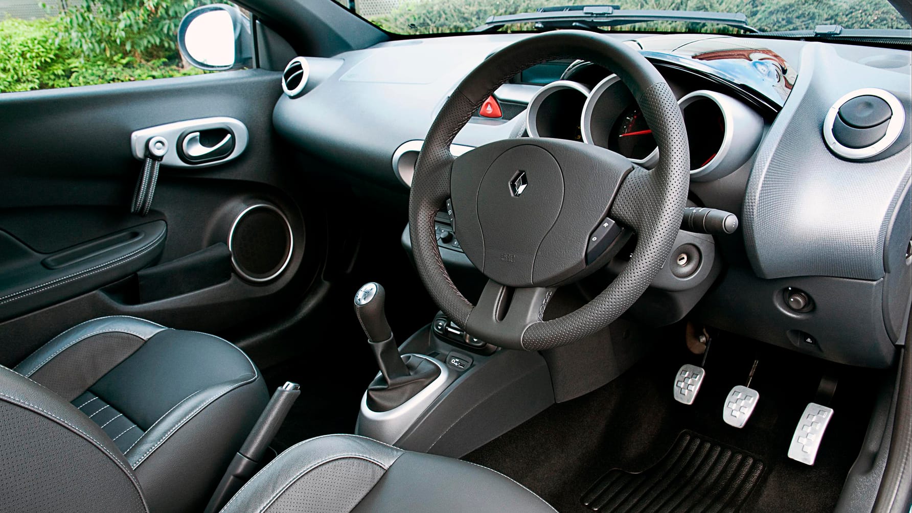 Retro review: the Renault Wind Reviews 2025 | Top Gear