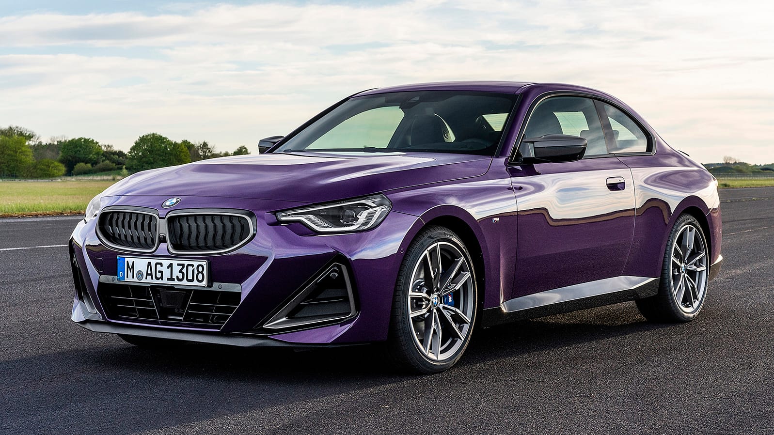 The new BMW 2 Series Coupe keeps RWD… and normal grilles | Top Gear