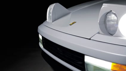 This is a 201mph restomodded Ferrari Testarossa | Top Gear