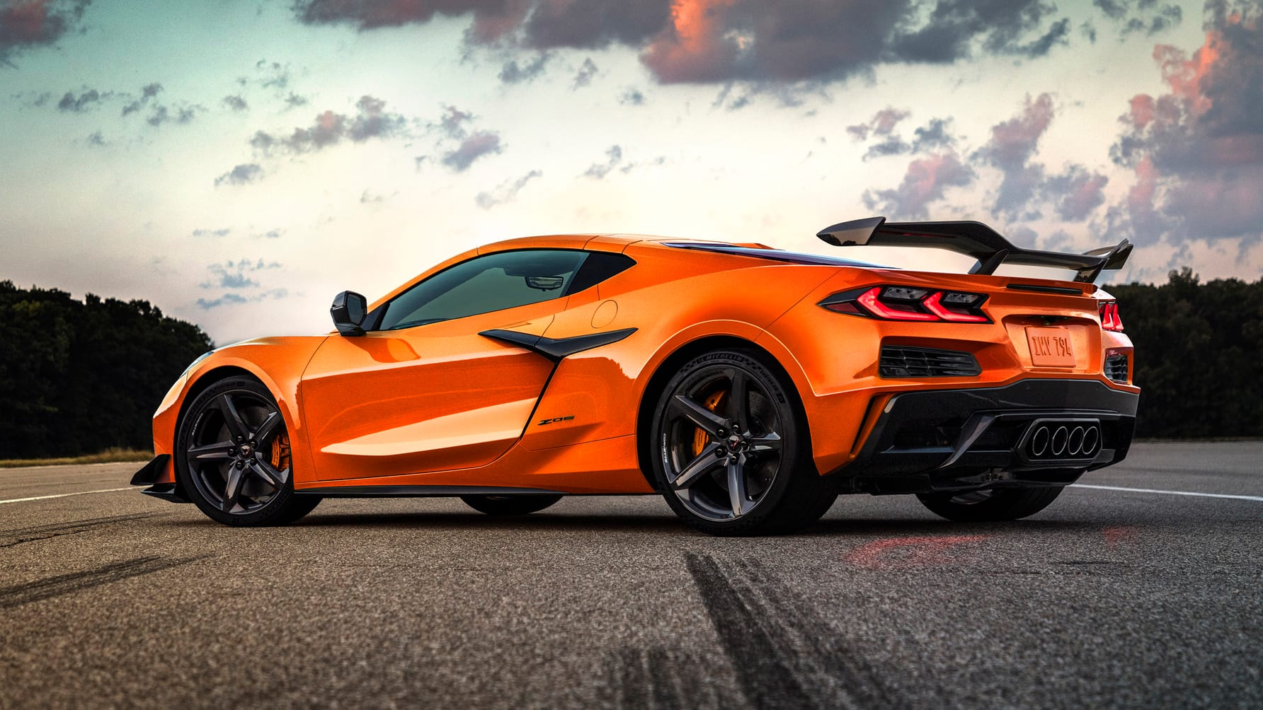 The new Corvette Z06 has a special engine and *may* come to Britain ...