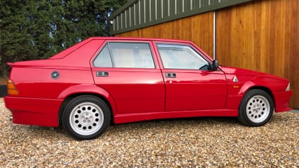 You’ll be wanting this £16k, V6-engined Alfa Romeo 75 | Top Gear