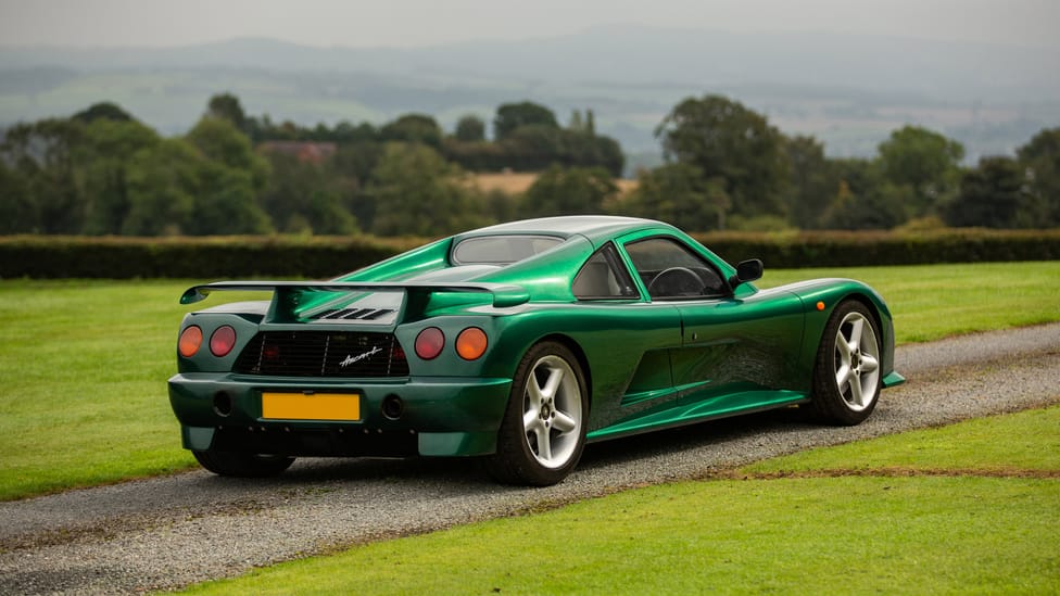 This Ascari FGT prototype has a surprisingly reasonable auction ...
