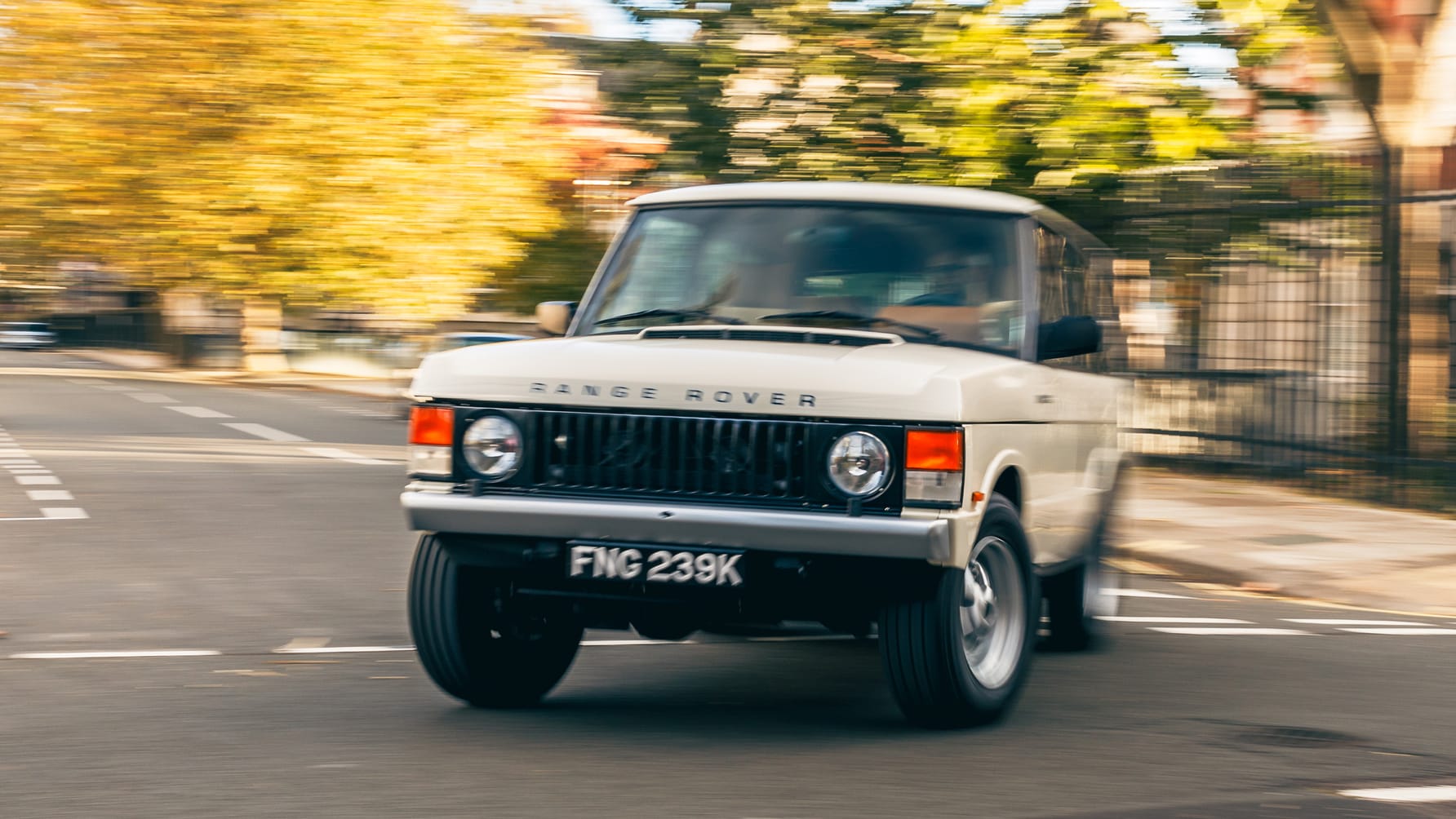 Kingsley Range Rover ULEZ review: London-friendly classic driven ...