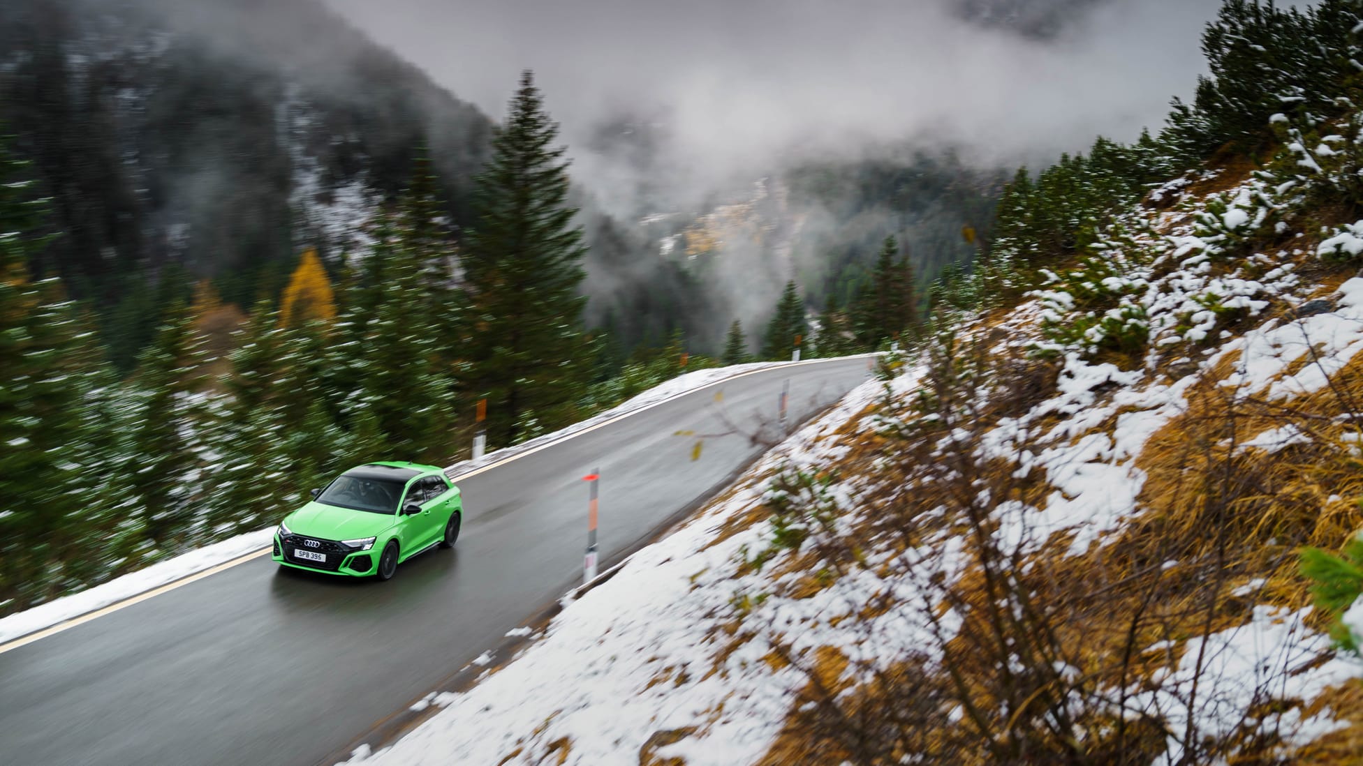 Audi RS3 Interior Layout & Technology | Top Gear