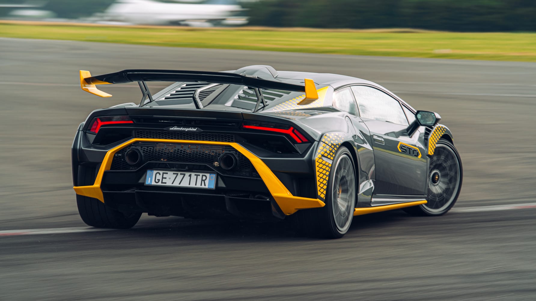 Lamborghini Huracán STO review: hardcore supercar on track Reviews 2026 ...