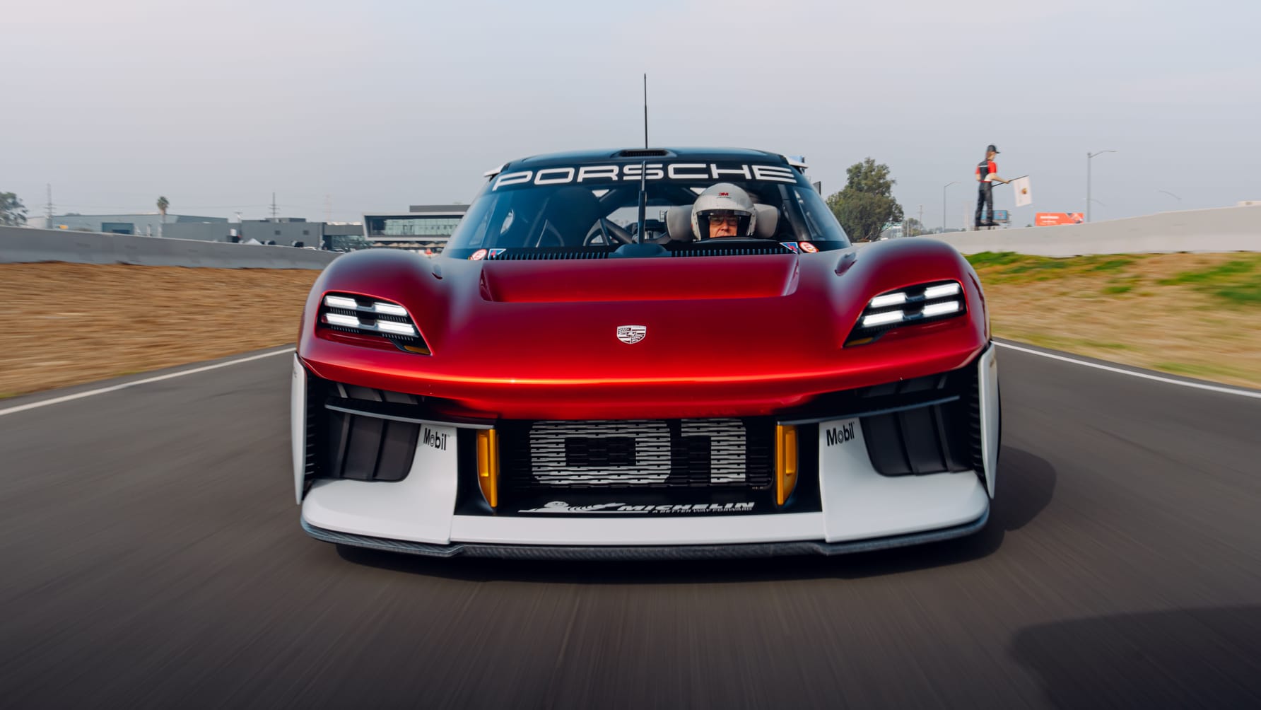 Porsche Mission R review: a 1,073bhp electric racing concept Reviews ...