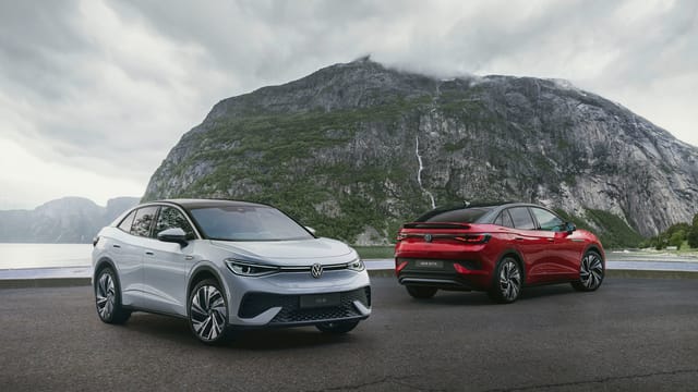 The Volkswagen ID.5 is a coupefied electric SUV with up to 300bhp | Top ...