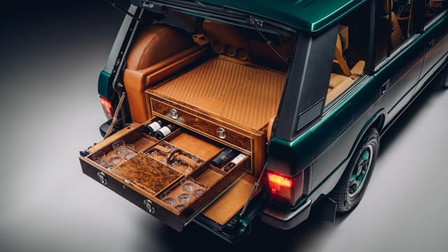 Is the Overfinch Heritage Field Edition peak Range Rover? | Top Gear