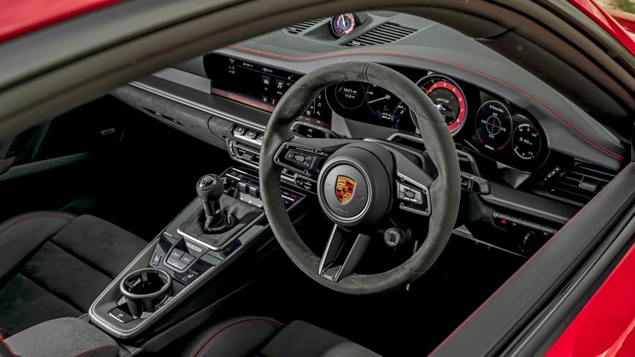Porsche 911 Interior Layout & Technology | Top Gear