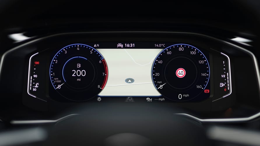 Volkswagen Polo Interior Layout & Technology | Top Gear