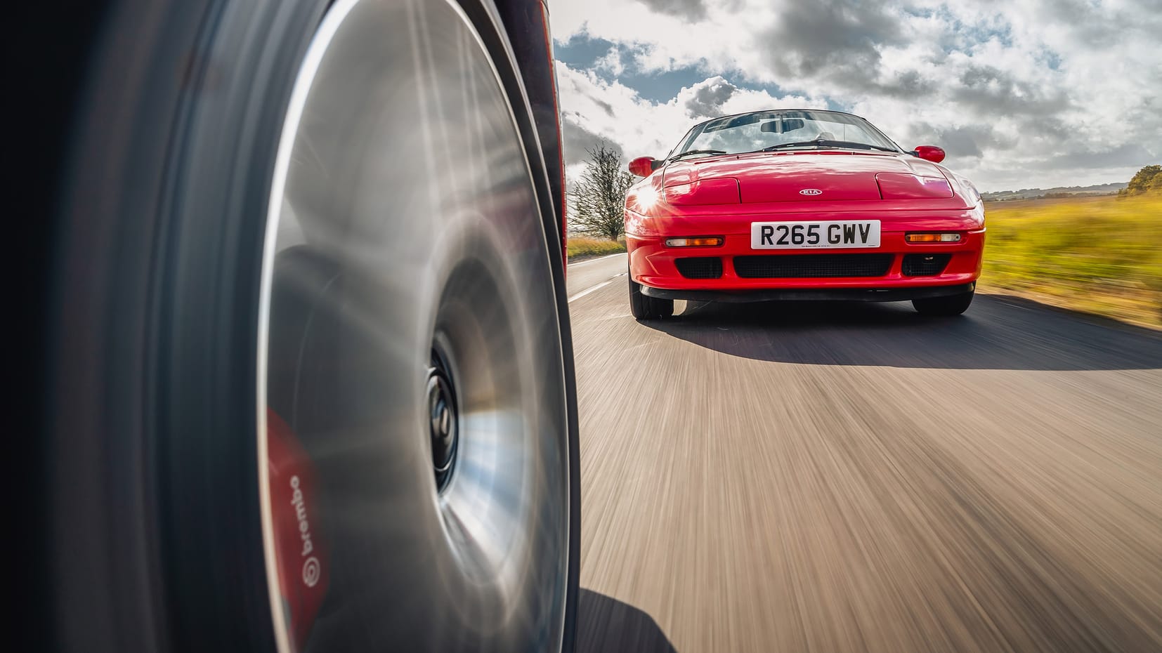 Progress Report: Kia Elan vs Kia Stinger GT | Top Gear