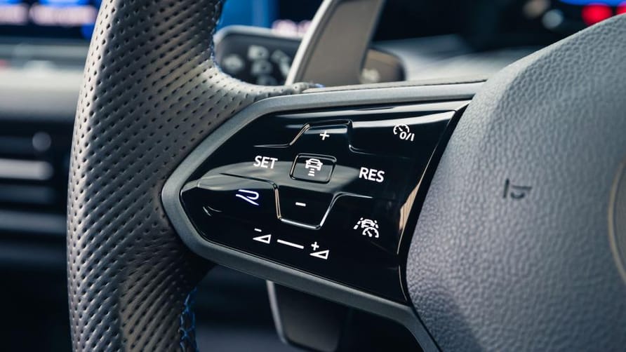 VW Golf R Mk8 – long-term review 2025 | Top Gear