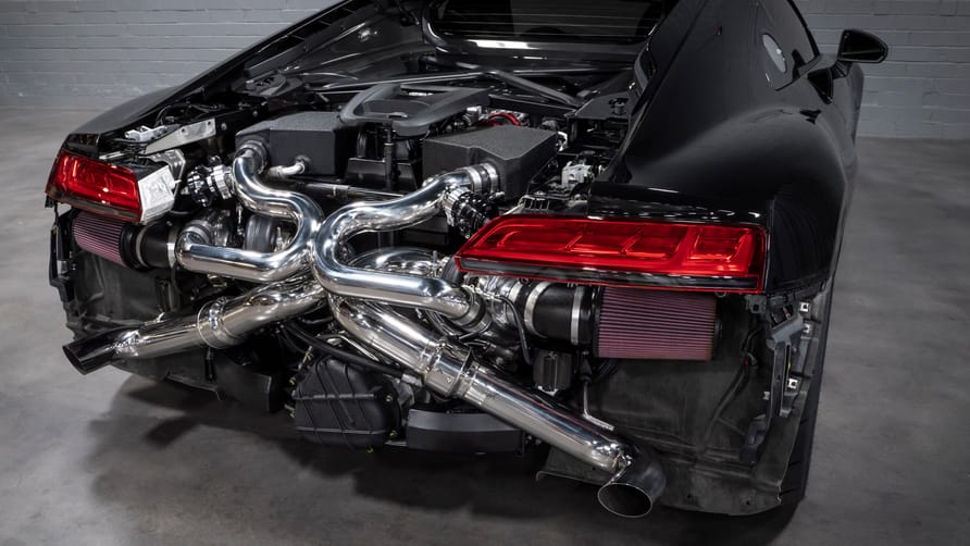 This is a 2020 Audi R8 V10 with a 6spd gated manual gearbox | Top Gear