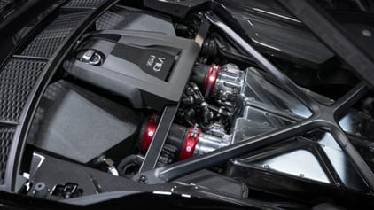 This is a 2020 Audi R8 V10 with a 6spd gated manual gearbox | Top Gear