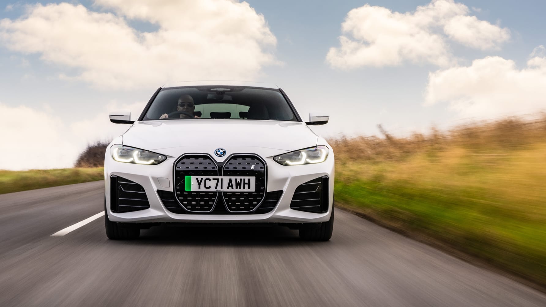 BMW i4 Interior Layout & Technology | Top Gear