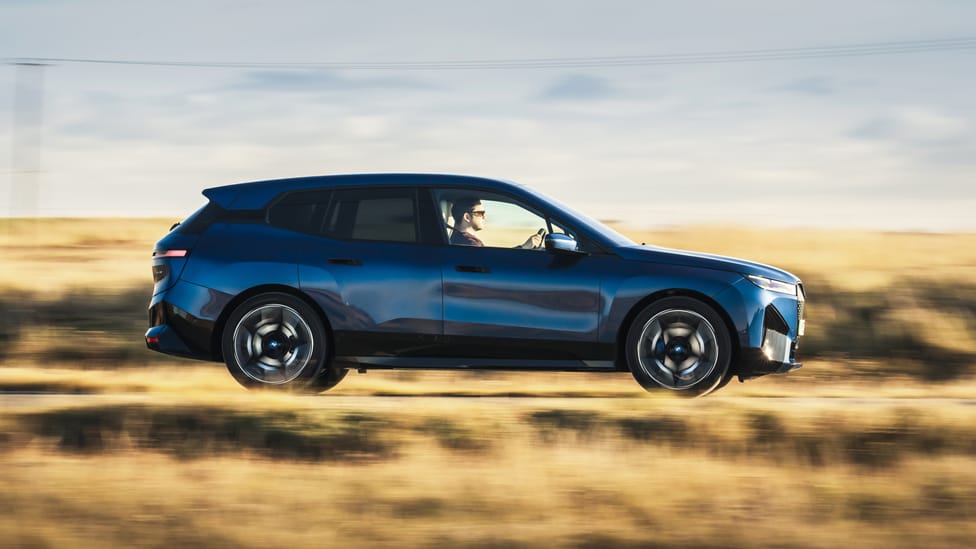 BMW iX Interior Layout & Technology | Top Gear