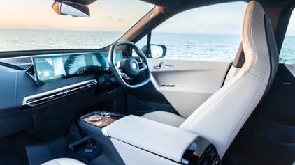 BMW iX Interior Layout & Technology | Top Gear