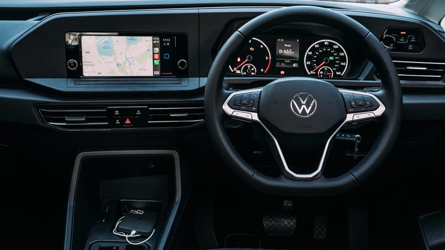Volkswagen Caddy Life Interior Layout & Technology | Top Gear