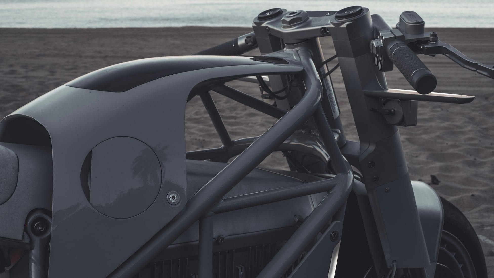 This motorbike looks like the future we always dreamed of | Top Gear