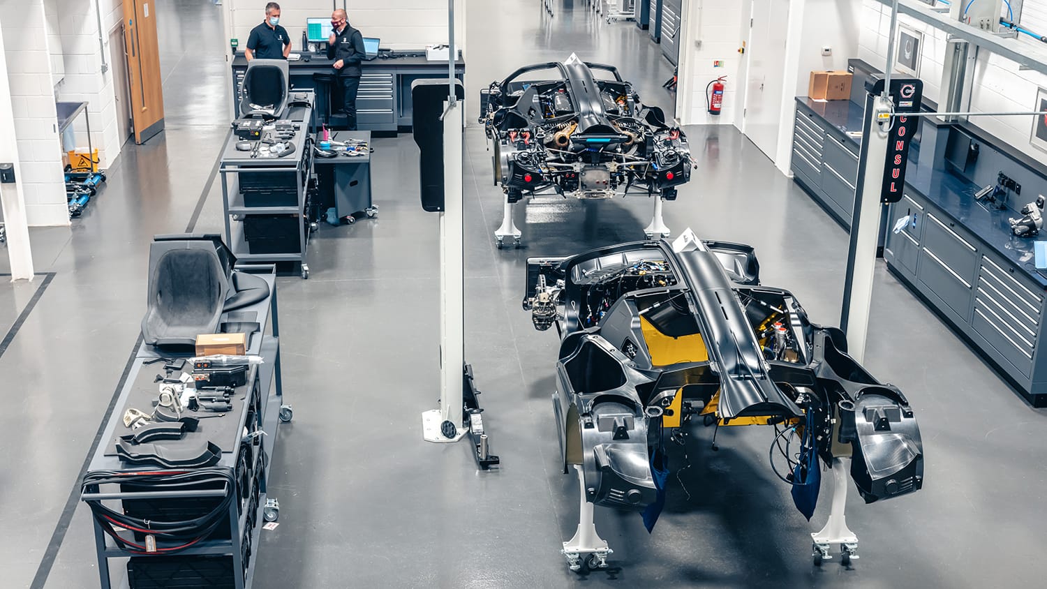 Take a guided tour of Gordon Murray’s incredible T50 factory | Top Gear