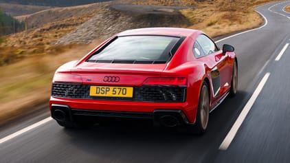 Audi R8 Interior Layout & Technology | Top Gear