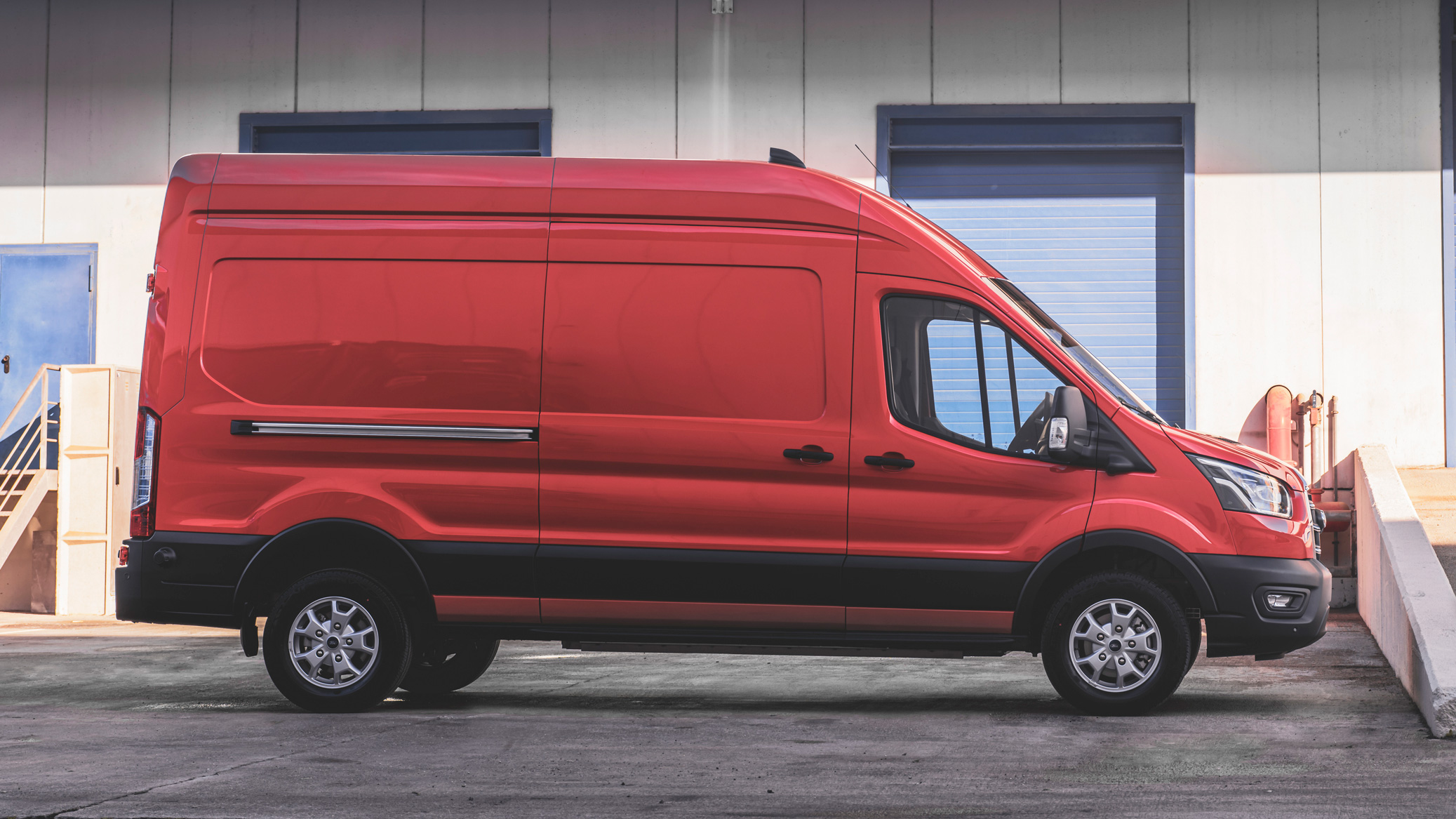 Ford e-Transit Interior Layout & Technology | Top Gear