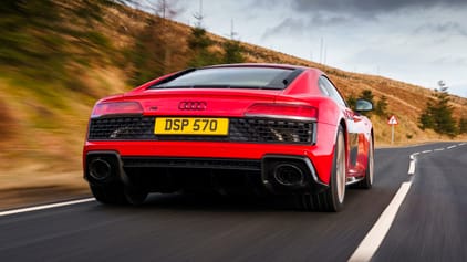 Audi R8 Interior Layout & Technology | Top Gear