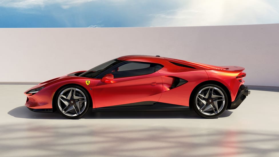 A new Special Projects car has arrived: this is the Ferrari SP48 Unica ...