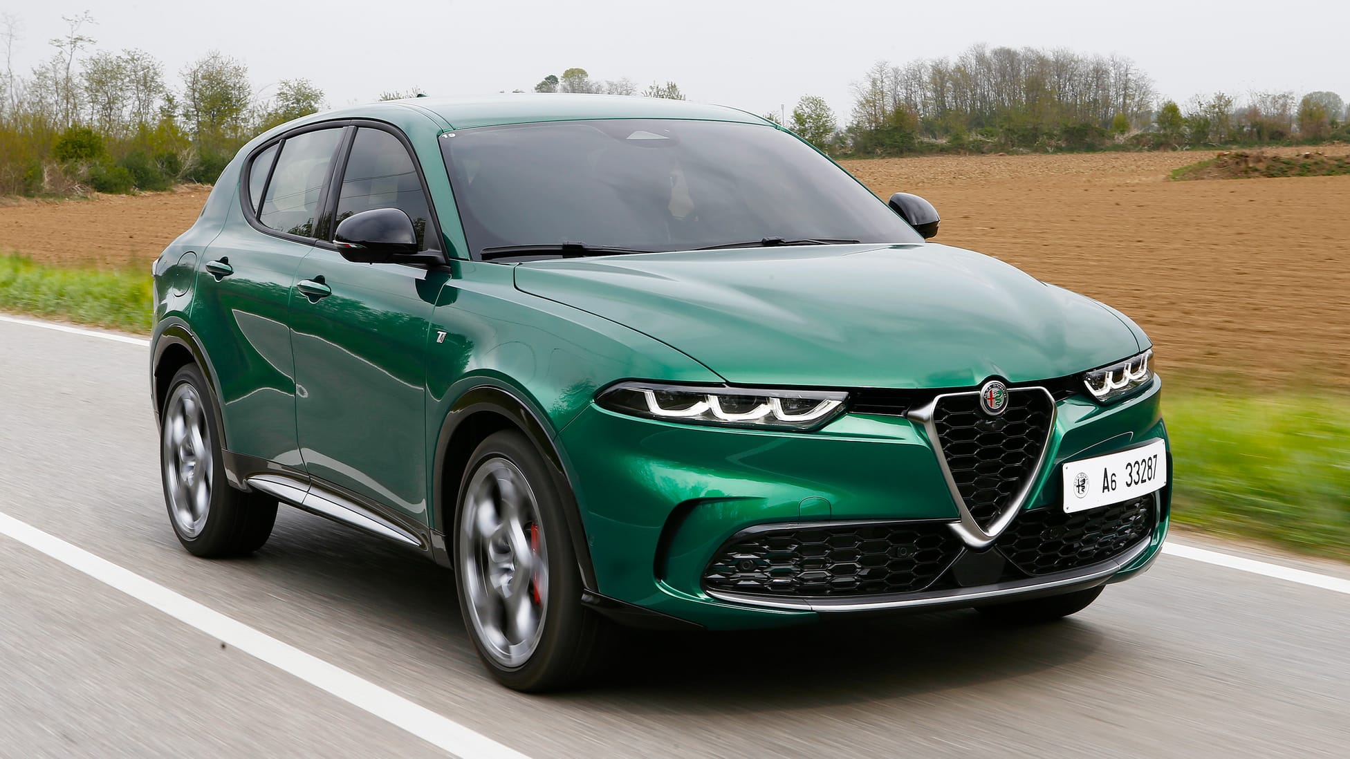 Alfa Romeo Tonale Review 2022 | Top Gear