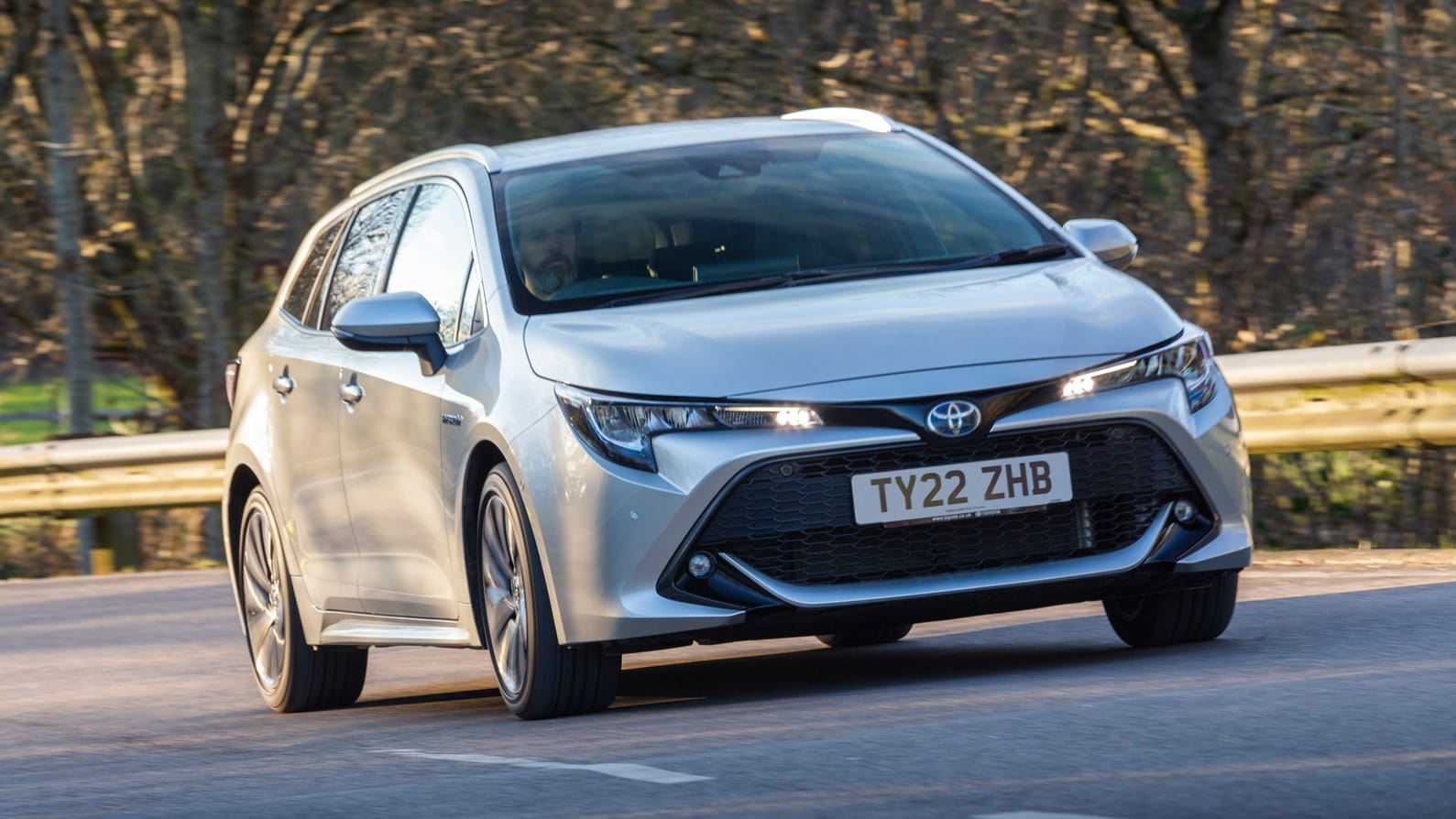 Toyota Corolla Touring Sports Review 2022 | Top Gear