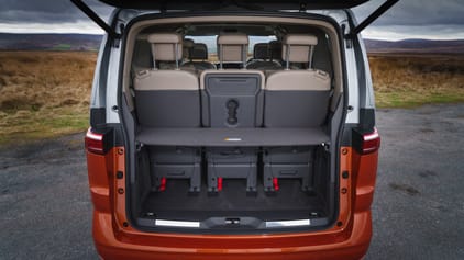 Volkswagen Multivan Interior Layout & Technology | Top Gear