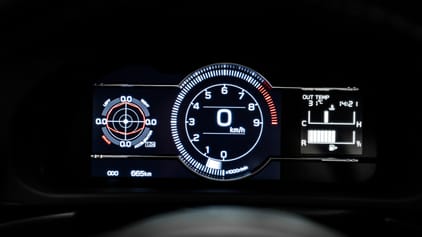 Toyota GR86 Interior Layout & Technology | Top Gear