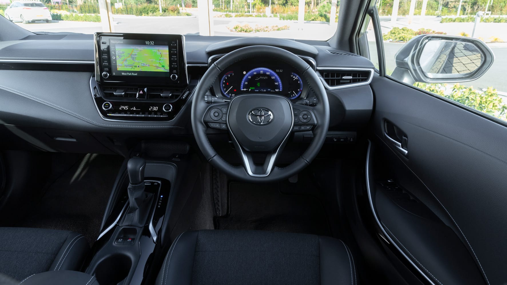 Toyota Corolla Touring Sports Interior Layout & Technology | Top Gear