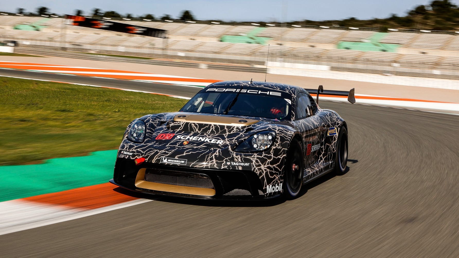 The Porsche 718 Cayman GT4 ePerformance is the Mission R concept made ...