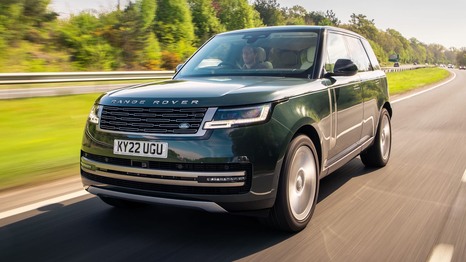 Range Rover D350 review: sensible diesel Rangie tested in the UK ...