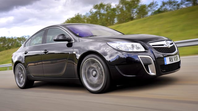 Retro review: the original Vauxhall Insignia VXR Reviews 2025 | Top Gear