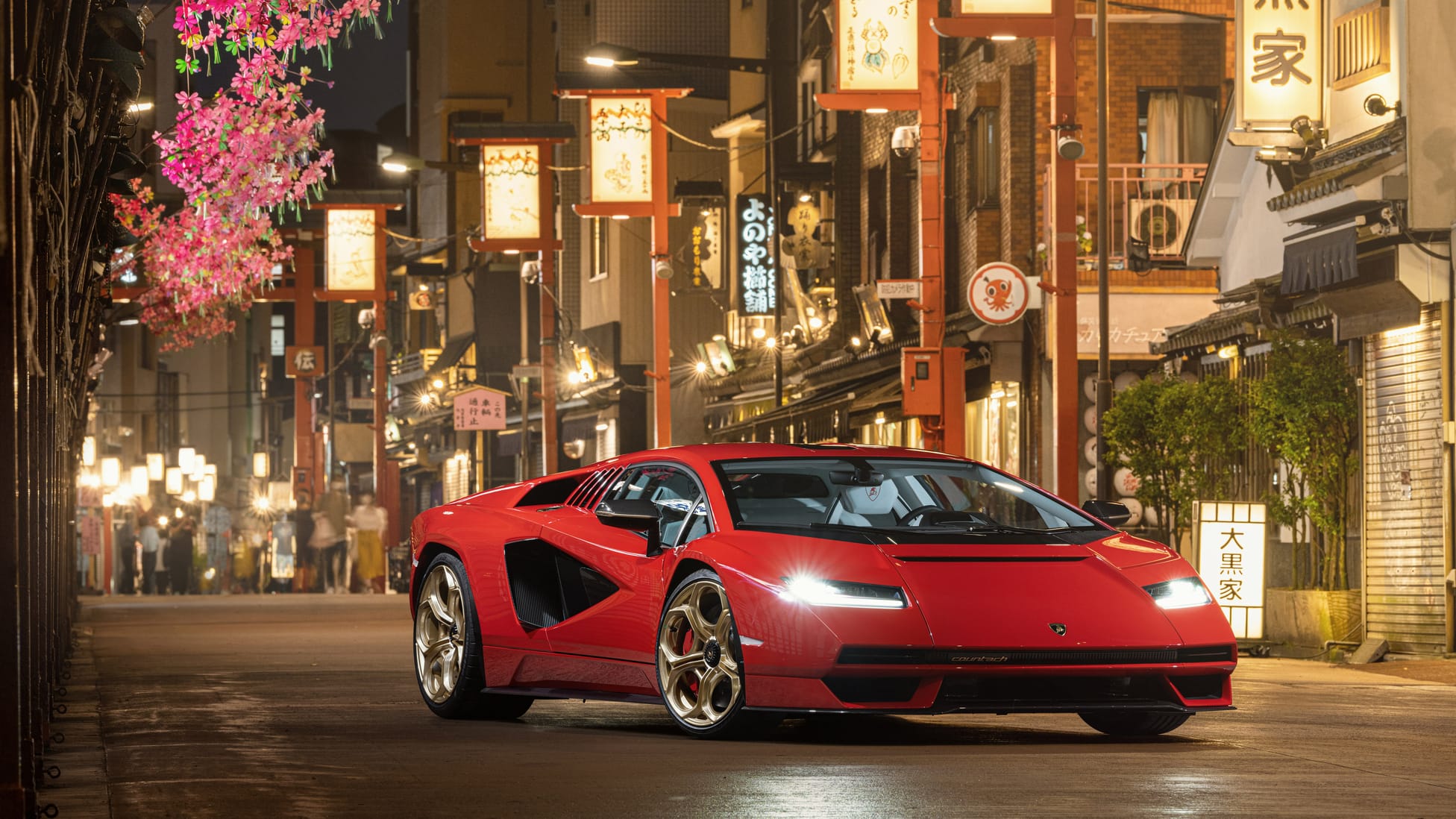The new Lamborghini Countach has arrived in Japan, and here are the ...