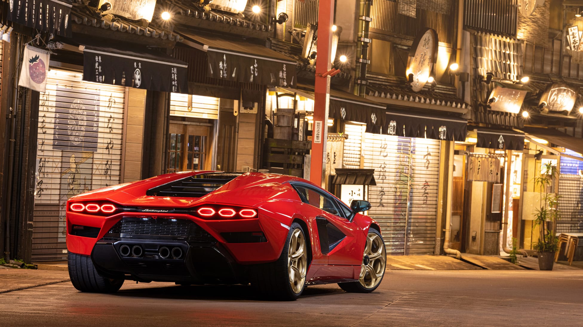 The new Lamborghini Countach has arrived in Japan, and here are the ...