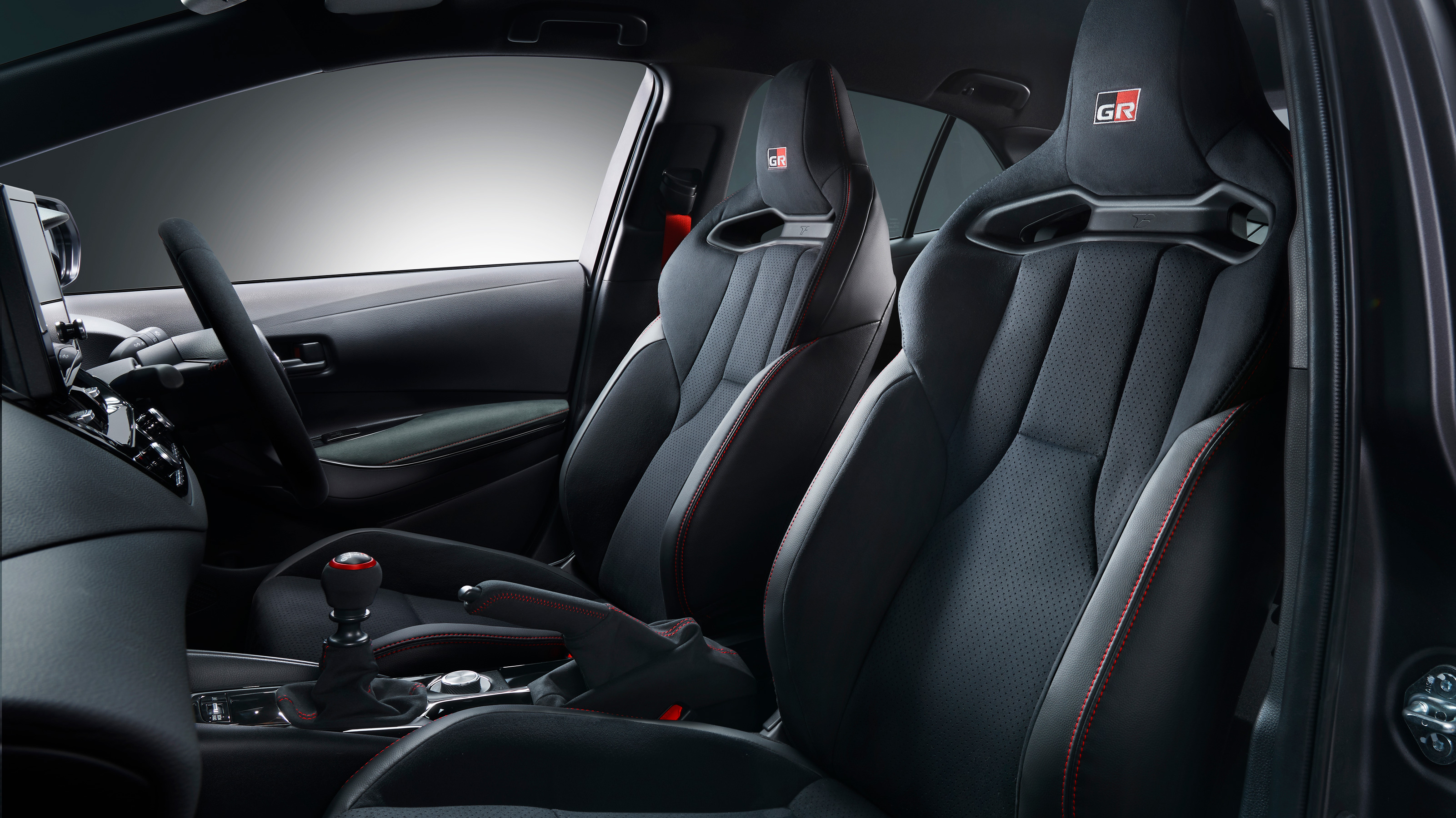 Toyota Altis Seats