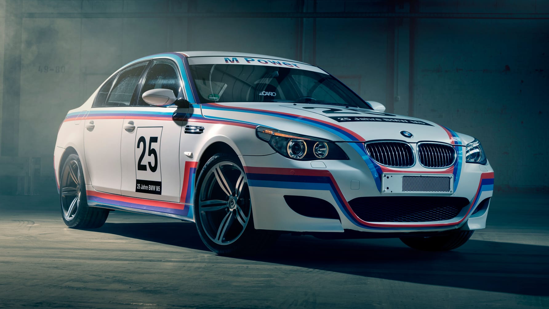 This is the one-off 550bhp secret BMW M5 CSL | Top Gear
