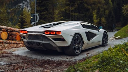 Lamborghini Countach Review 2025 | Top Gear