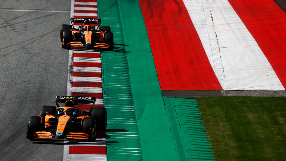 F1: Daniel Ricciardo commits to McLaren until the end of 2023 | Top Gear