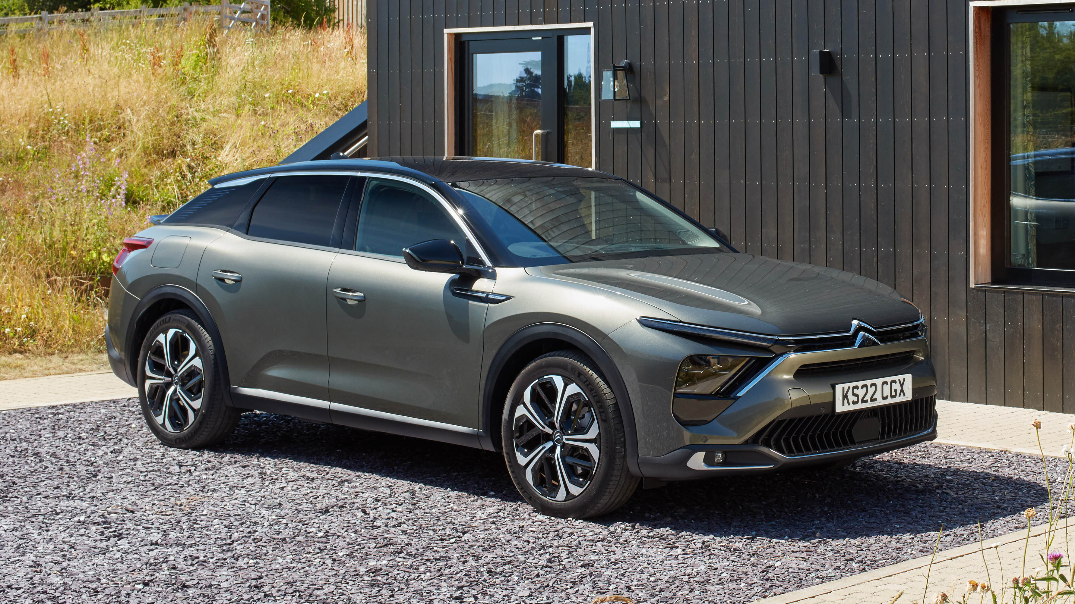 Citroen C5 X Interior Layout & Technology | Top Gear