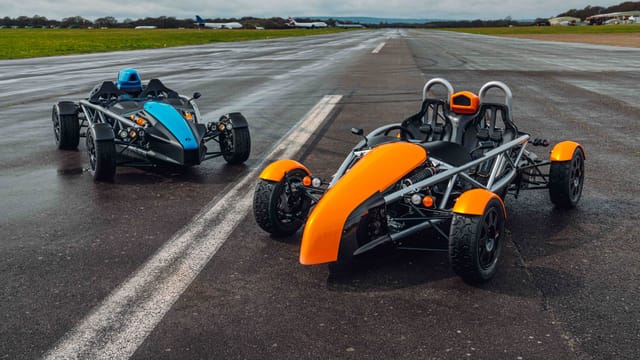 Progress report: 1996 Ariel Atom LSC vs 2022 Ariel Atom 4 | Top Gear