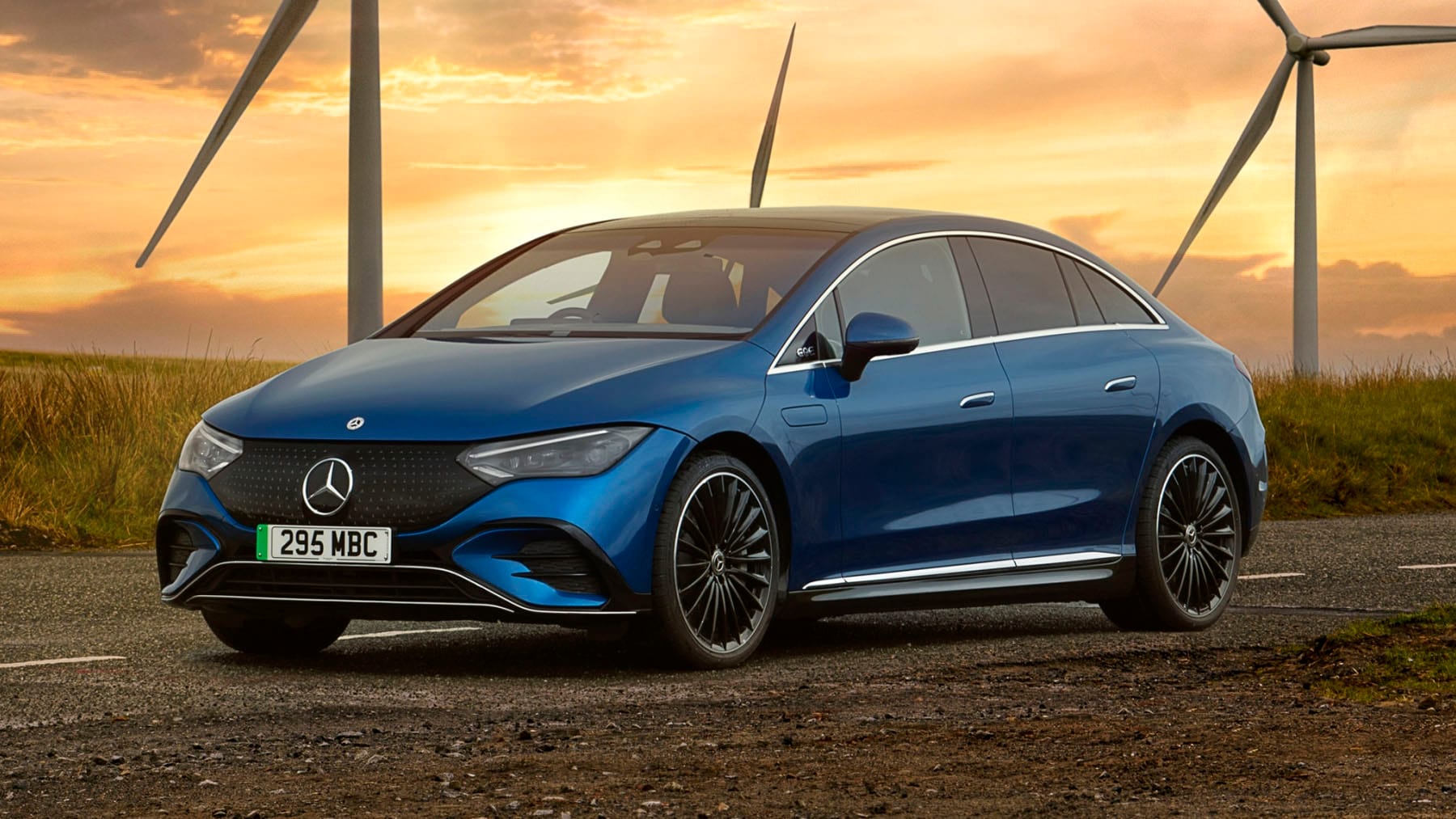 Mercedes-Benz EQE Interior Layout & Technology | Top Gear