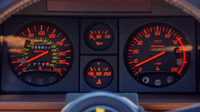 What makes this $225k Testarossa so rare? Yep, it’s that colour | Top Gear